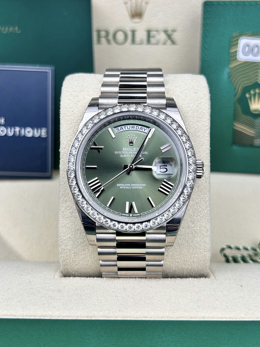 Rolex Daydate 40- White Gold - Olive Dial - Presidential- 2021 - 22834 ...